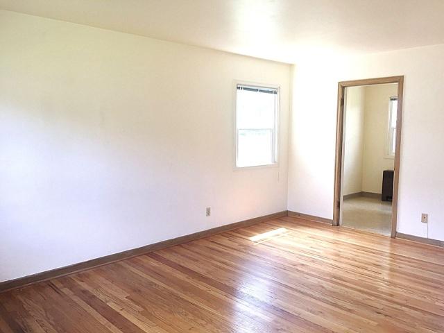 32se2 2 Bedroom Apartment for Rent at 425 Se 32nd Ave, Portland, OR 97214 Kerns