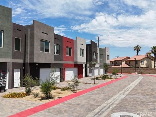 33040 Rancho Vista Dr, Cathedral City, CA 92234