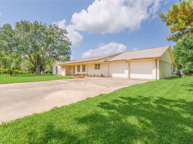 3304 Bruce Hall Road