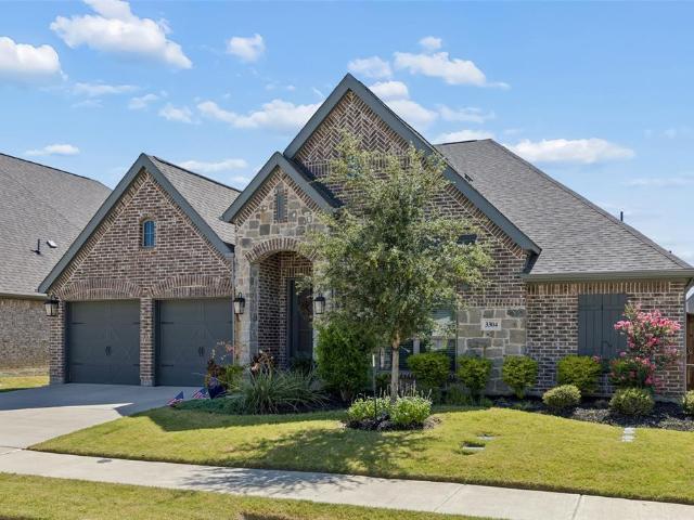 3304 Honey Suckle Lane