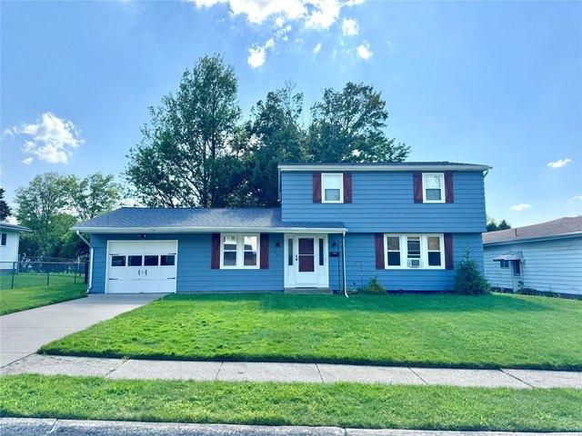 3304 Regis Dr, Erie, PA 16510