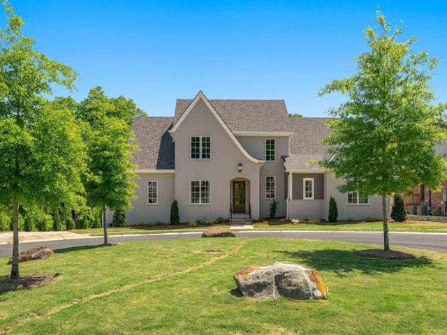 3304 Southbend Cir, Vestavia Hills, AL 35216