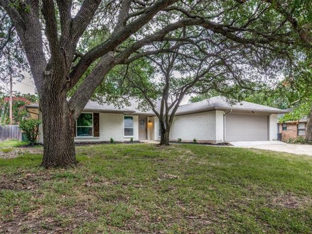 3304 Wayland Dr, Fort Worth, TX 76133