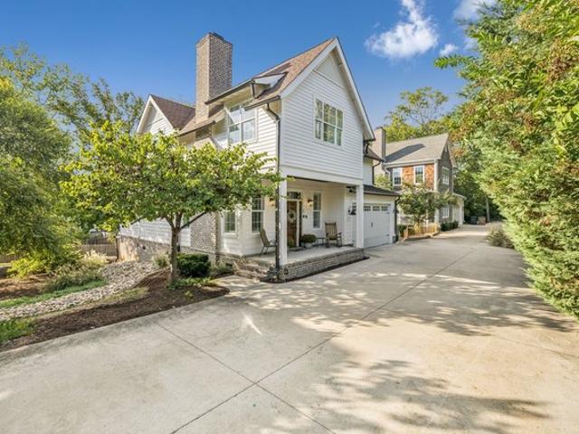 3304C Hobbs Rd, Nashville, TN 37215