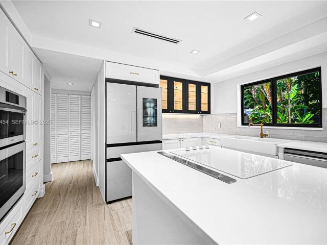 3305 NE 15th St, Fort Lauderdale, FL 33304 | MLS #A11764