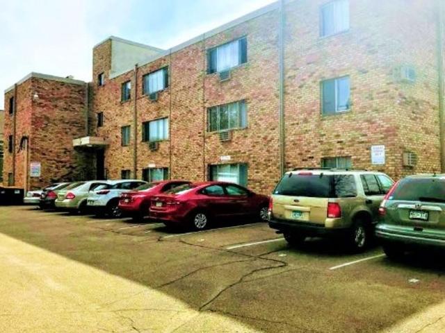 3305 Bryant Ave S. Uptown 2 Bedroom Apartment for Rent at 3305 Bryant Ave S, Minneapolis, MN 55408 CARAG