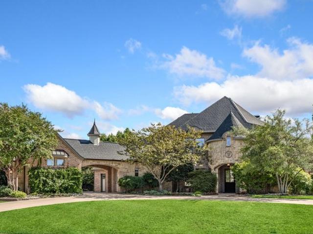 3305 Clubview Dr, Denton, TX 76226