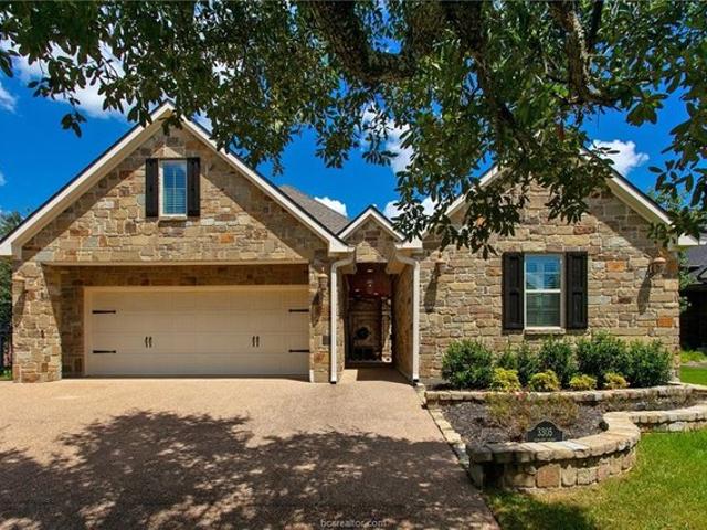 3305 Durant Ct, Bryan, TX 77802