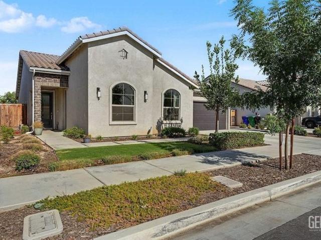 3305 Hickory Park Way, Shafter, CA 93263