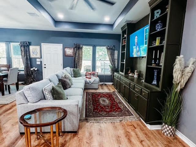 3305 Judythe Court