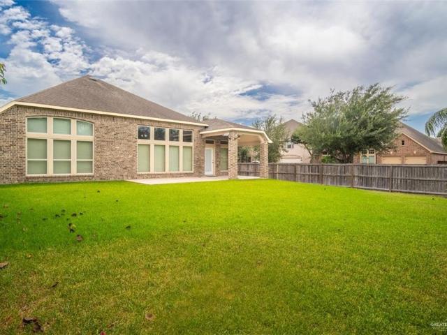 3305 Plantation Grove Boulevard