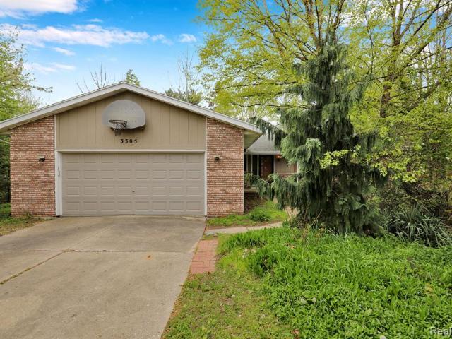 3305 Ridgefield Road