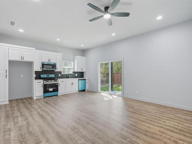 3305 Stevens St, Unit B, Greenville, TX 75401 | MLS #21186 | Compass
