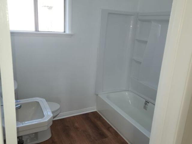 3305 W 21st St, Unit 6, Los Angeles, CA 90018 | MLS #25579