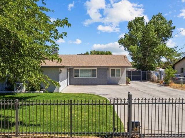 3305 W Avenue L6, Lancaster, CA 93536