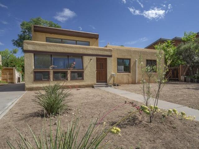 3305 Wilway Ave NE, Albuquerque, NM 87106