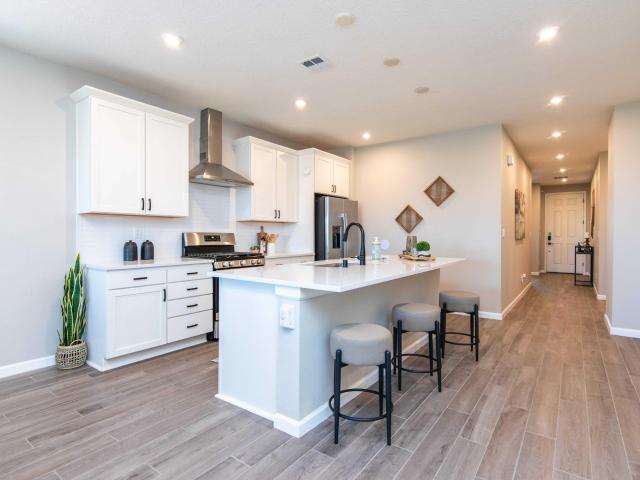 3305 Wolf Tail Loop NE