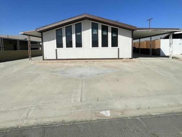33061 Westchester Dr, Thousand Palms, CA 92276