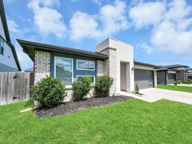 3306 Dagostino Creek Drive