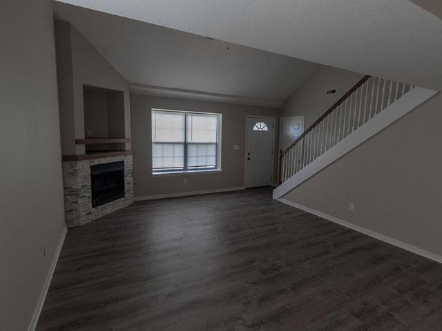 3306 dove dr