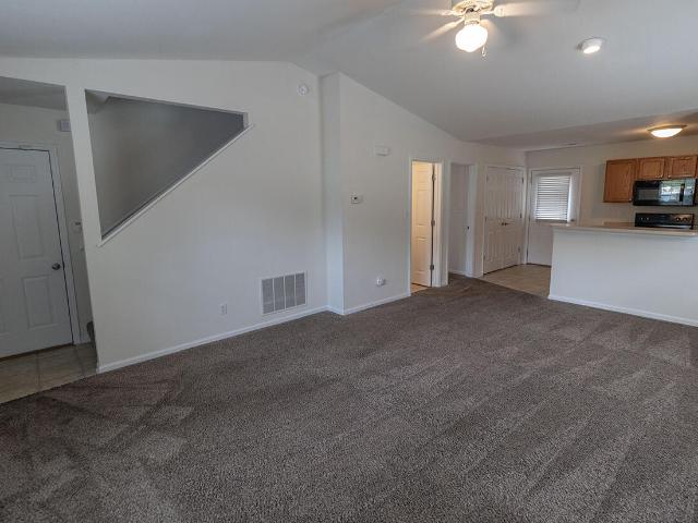 3306 e saint charles rd