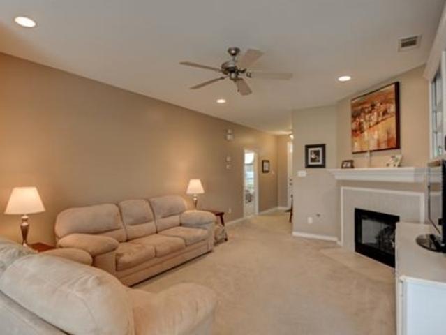 3306 Fredrick Court