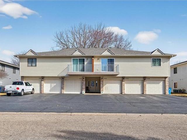 3306 Greenbrier St Unit 3306D, Vadnais Heights, MN 55127