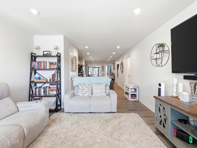 3306 Primrose Drive