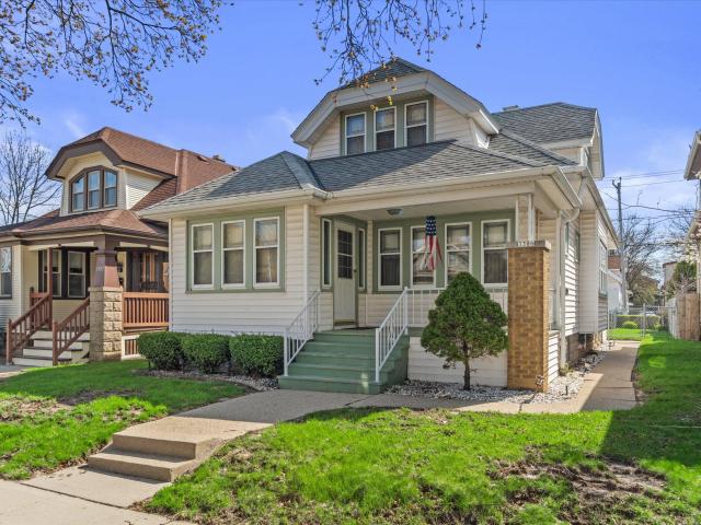 3306 S 15th Pl