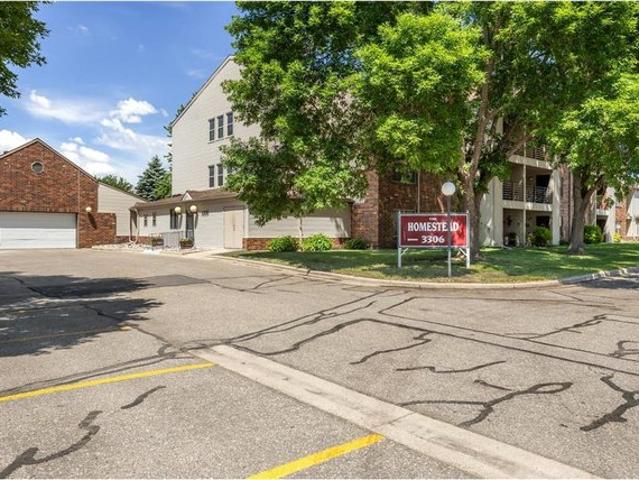 3306 Village Green Blvd Apt 306, Moorhead, MN 56560