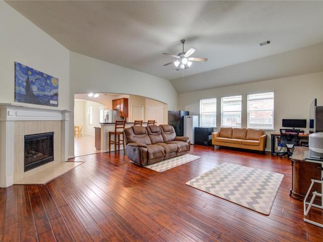 3306 Windsor Ranch Lane