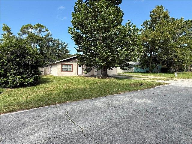 3306 Yule Tree Dr, Edgewater, FL 32141