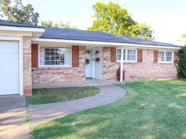 3306 61st St, Lubbock, TX 79413 | Compass