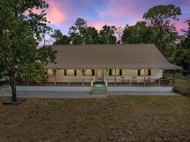 3307 Backwoods Dr, Lakeland, FL 33810
