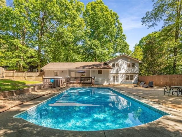 3307 Pointe Bleue Ct, Decatur, GA 30034 | MLS #7729
