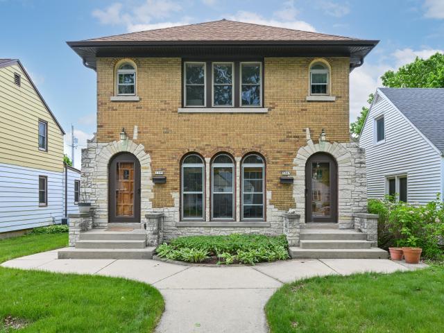 3307 S Springfield Ave, Unit 3309