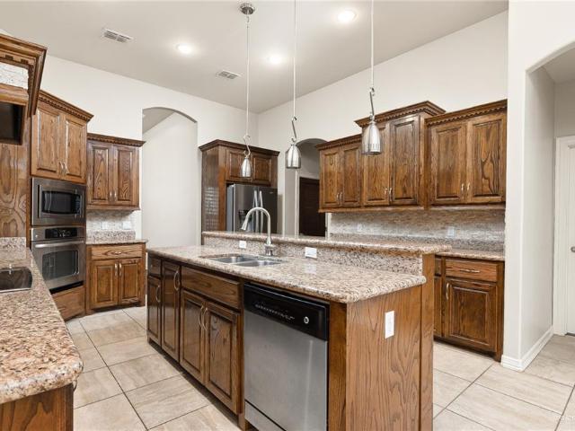 3307 Santa Iliana