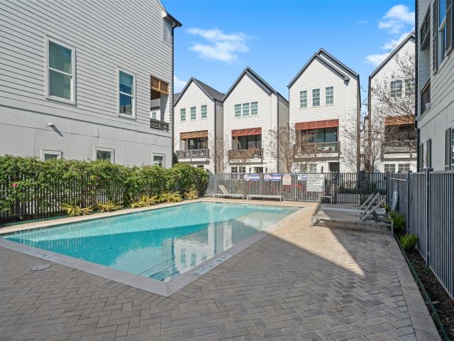 3307 Timbergrove Oaks St, Houston, TX 77008 | MLS #97780 | Compass