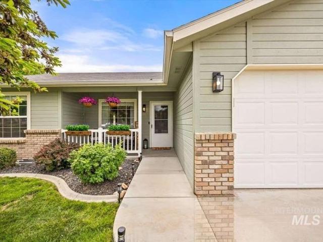 3308 Airport Ave, Caldwell, ID 83605