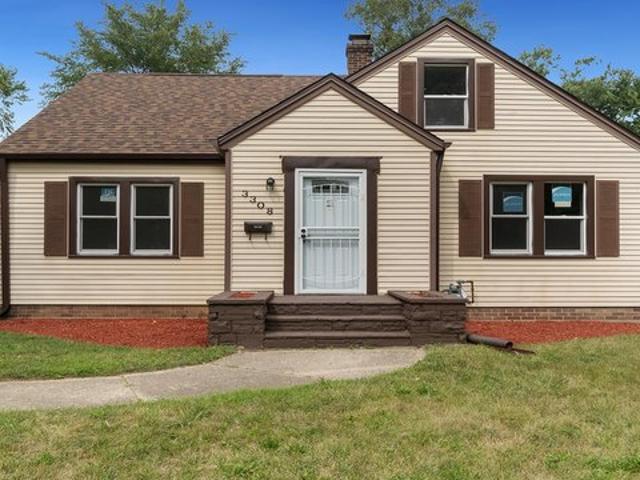 3308 California Rd, Rockford, IL 61108