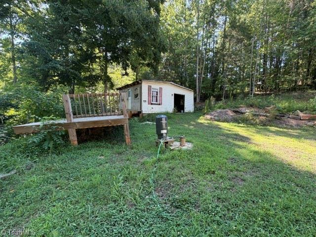 3308 Creekridge Country Road