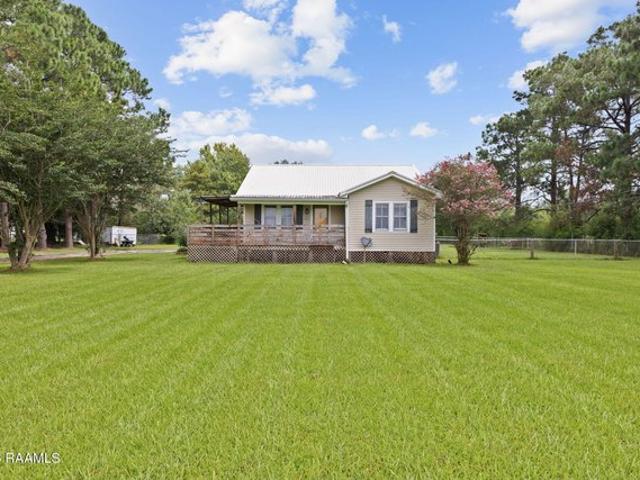 3308 Dutil Rd, Abbeville, LA 70510