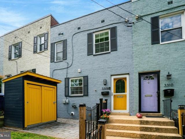 3308 Landover St, Alexandria, VA 22305