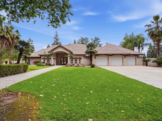 3308 Printemps Dr, Modesto, CA 95356 | MLS #226054 | Compass