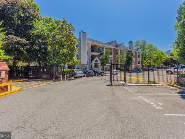 3308 Wyndham Cir, Unit 122, Alexandria, VA 22302 | MLS #VAAX2058 | Compass