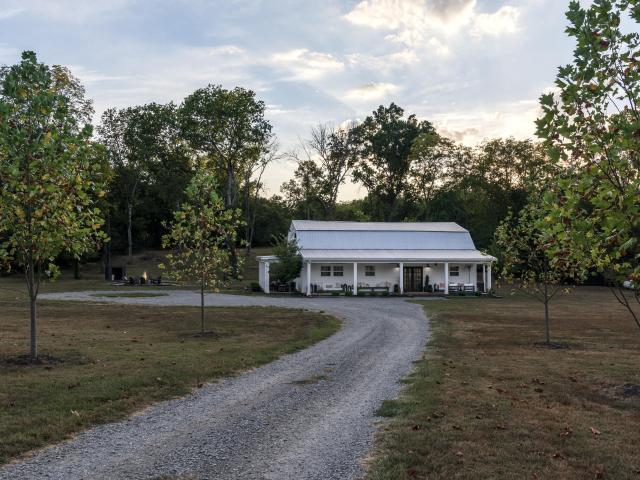 3309 Blazer Rd