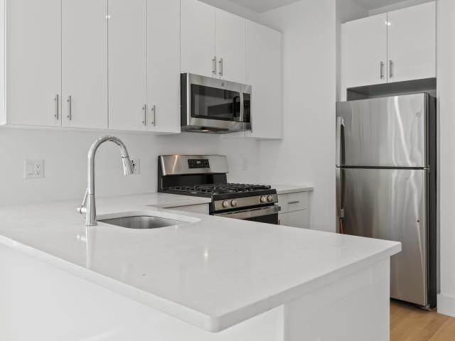3309 Liberty Ave # 407