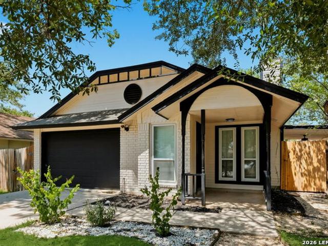 3309 Stoney Sq