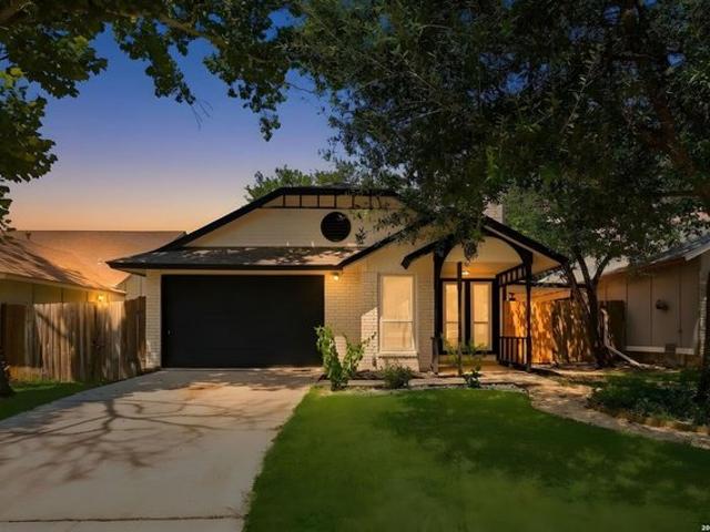 3309 Stoney Sq, San Antonio, TX 78247