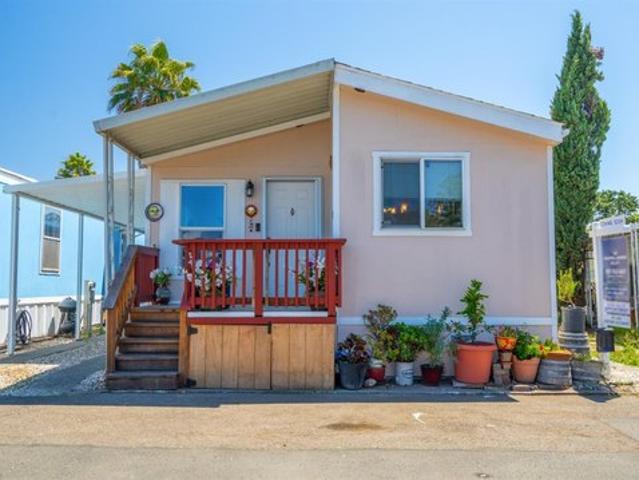 3309 Santa Rosa Ave Spc 61, Santa Rosa, CA 95407